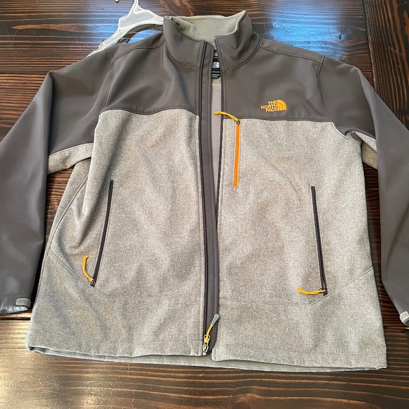 The North Face | Jackets & Coats | The North Face Softshell Jacket ...